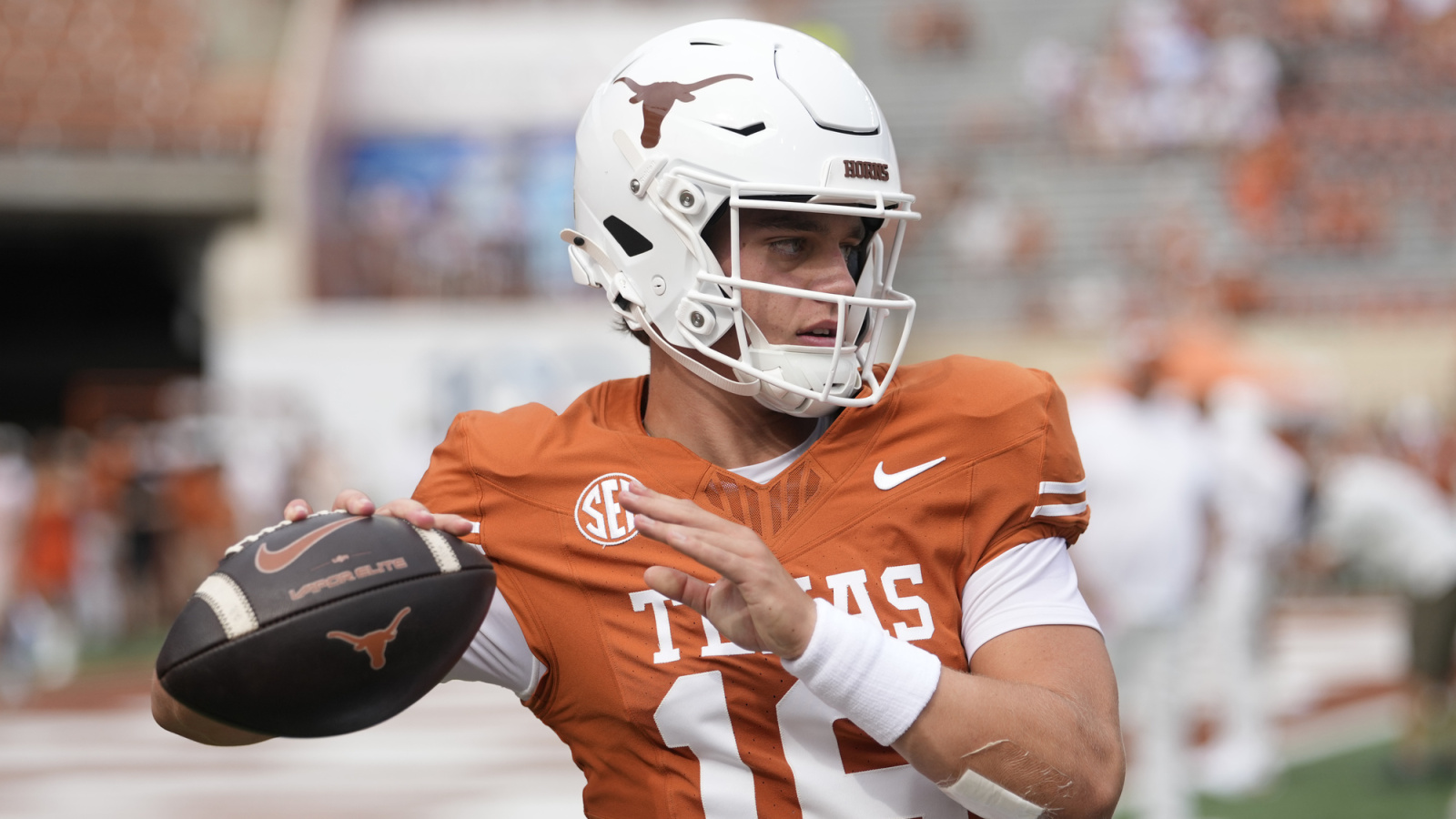 How Arch Manning took step in right direction during blowout win ...