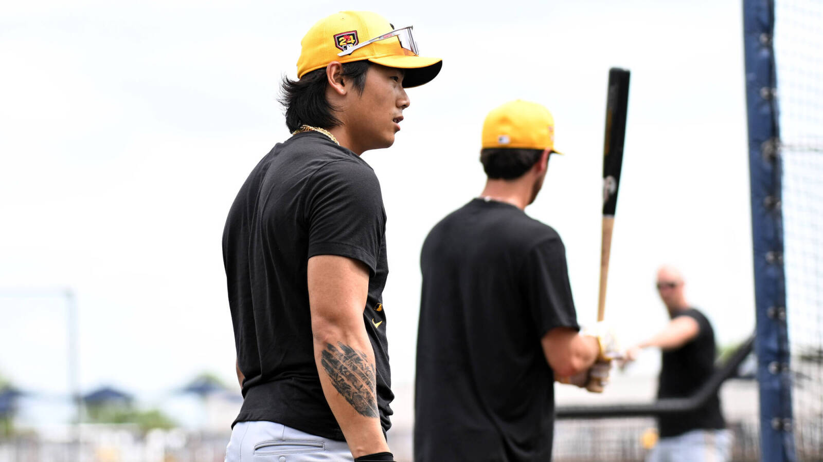 Pirates to Recall Scorching Ji Hwan Bae | Yardbarker