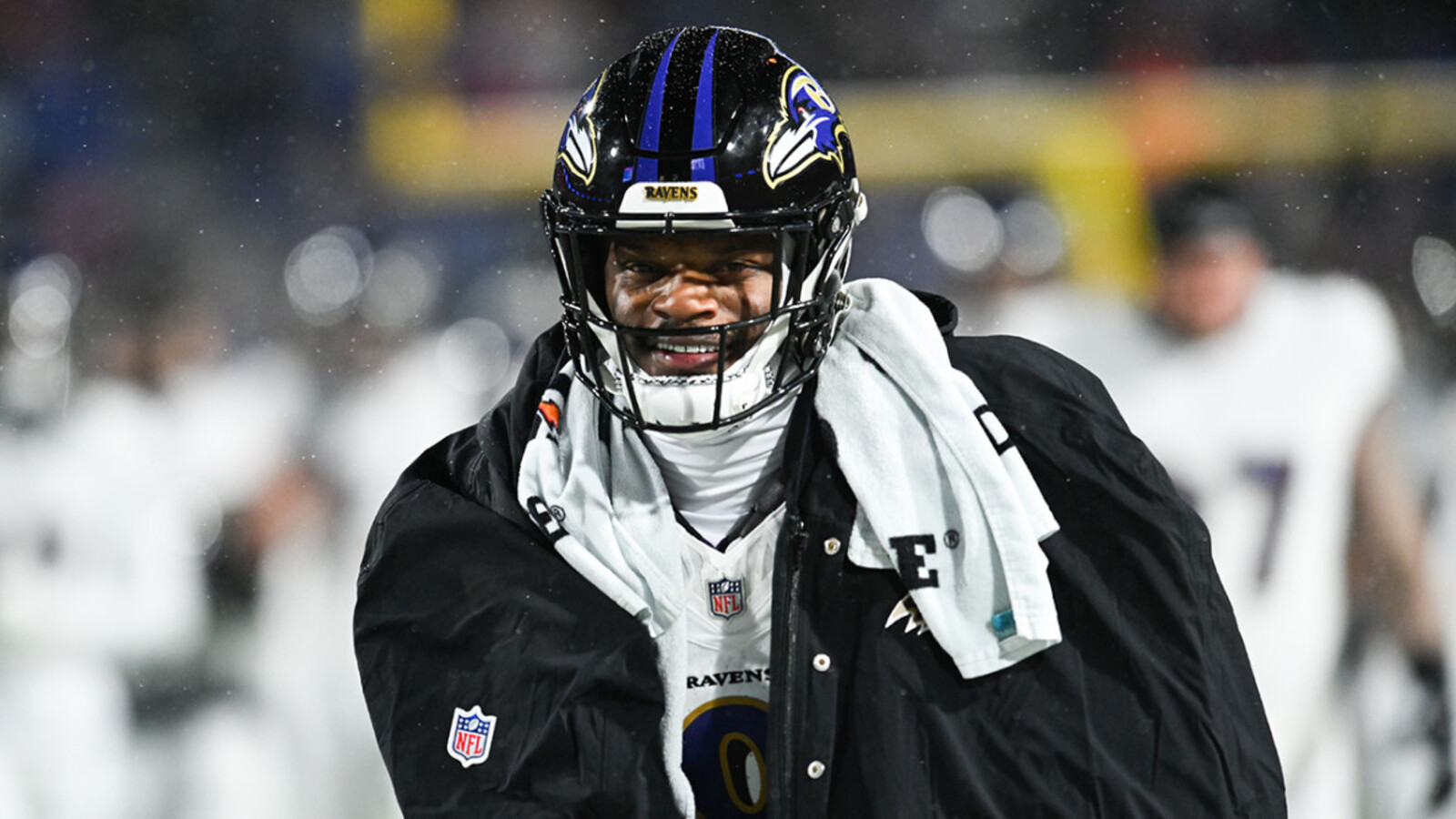 NFL Legend Makes Lamar Jackson Statement After MVP Snub | Yardbarker