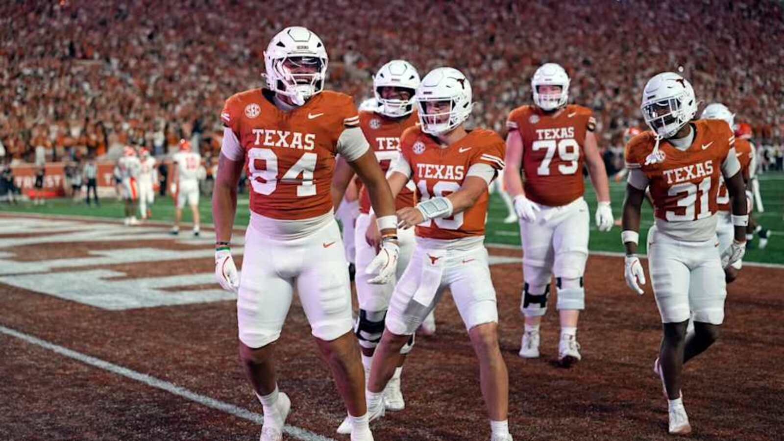 Texas Longhorns Set to Spend Extended Time on Road in October | Yardbarker