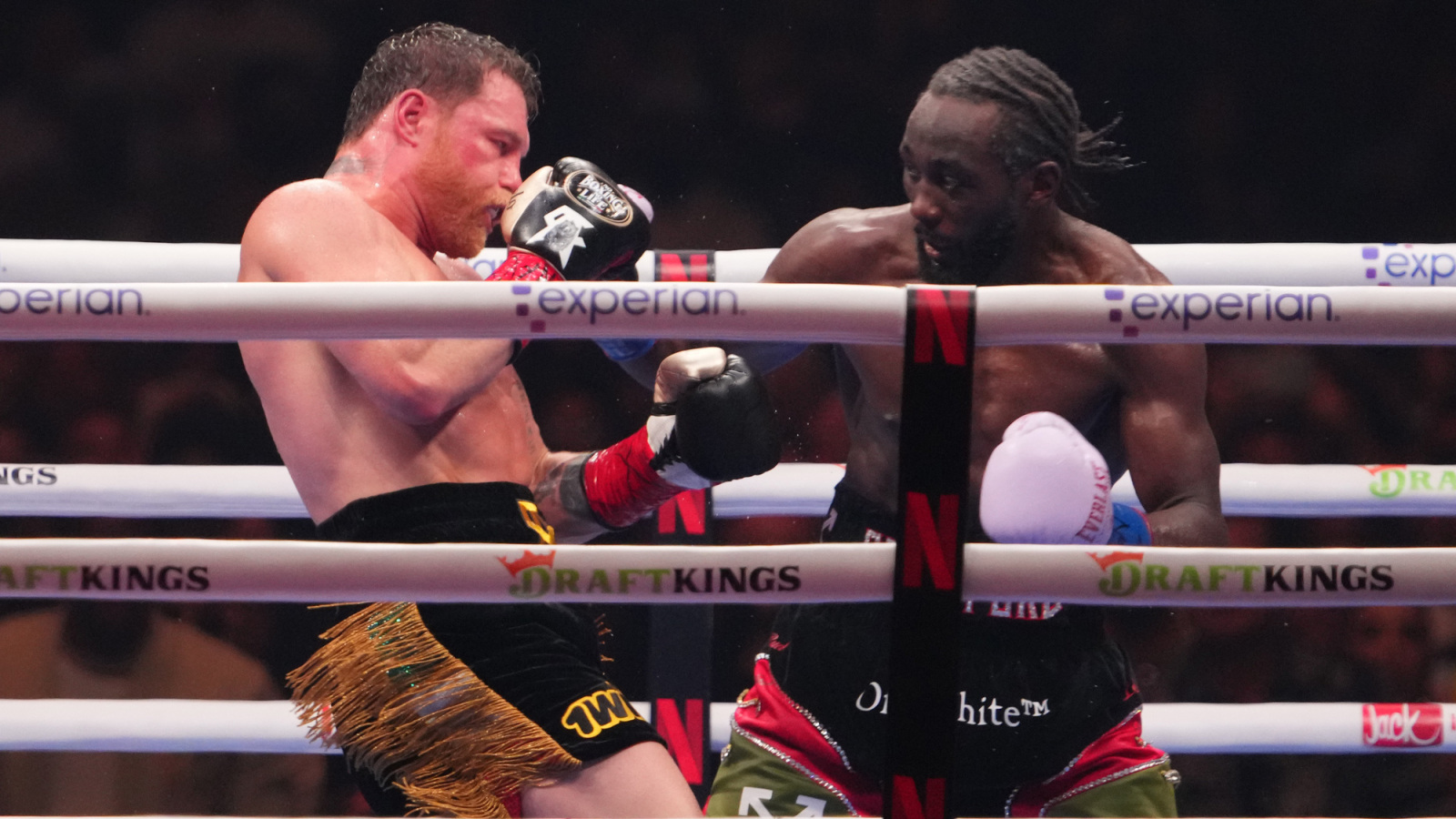 Canelo-Crawford Posts 2nd-Highest Announced Indoor Attendance in U.S ...