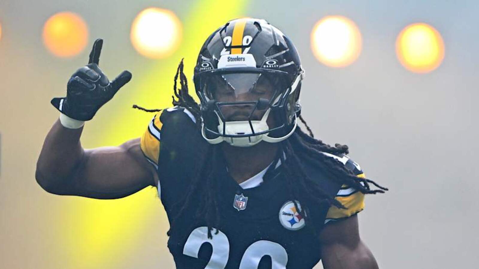 Steelers Could Get Key Starter Back for Playoff Push | Yardbarker