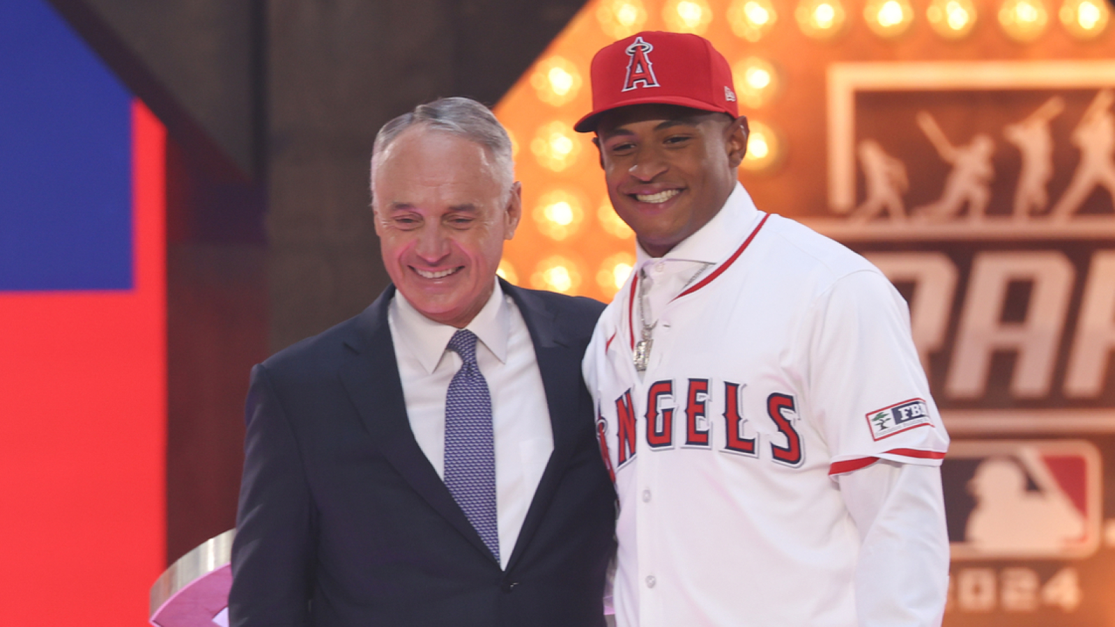 Angels manager: Top 2B prospect to play 3B in spring training | Yardbarker