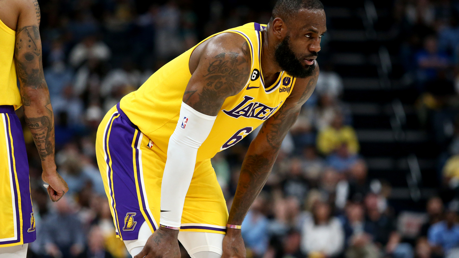 It's back to work for LeBron & Lakers vs. Steph & Warriors | Yardbarker