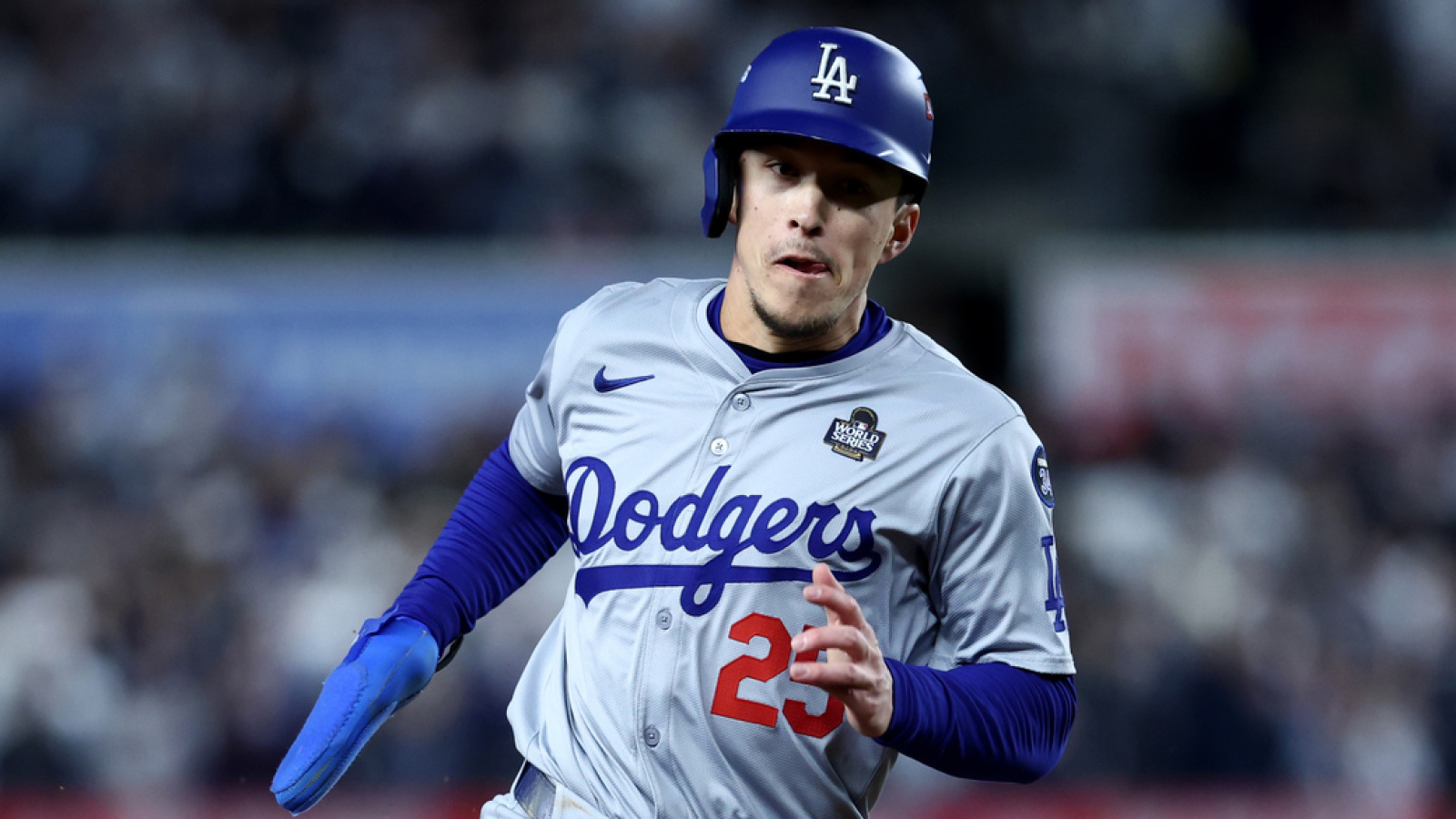 Dodgers super-utility man gets super lucrative contract extension ...