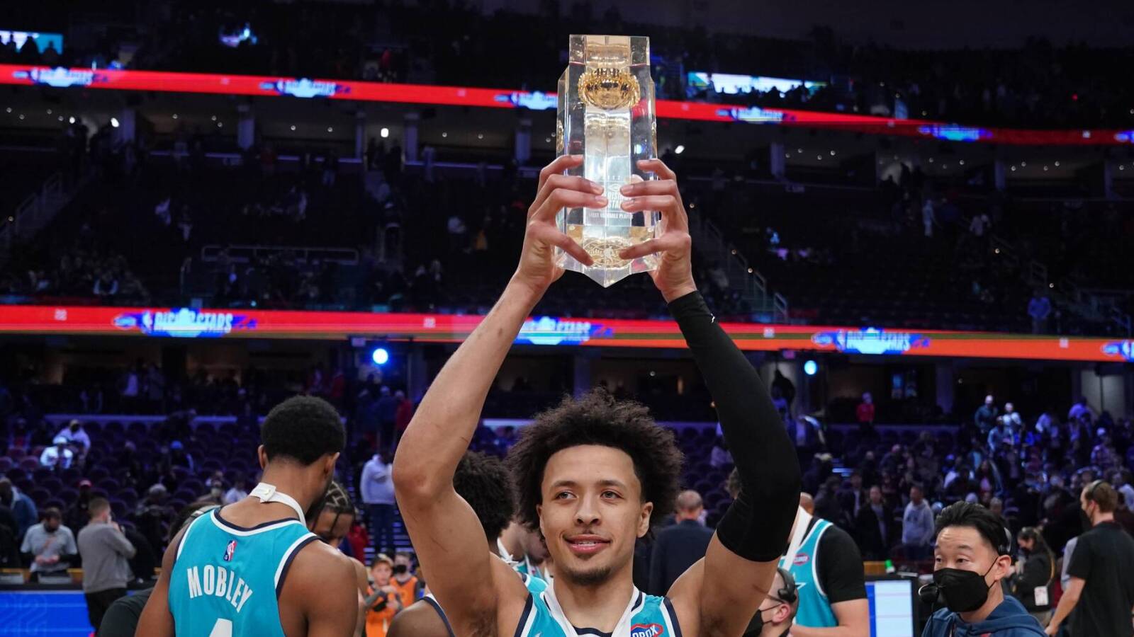 Cade Cunningham, Team Barry win inaugural Rising Stars tourney | Yardbarker