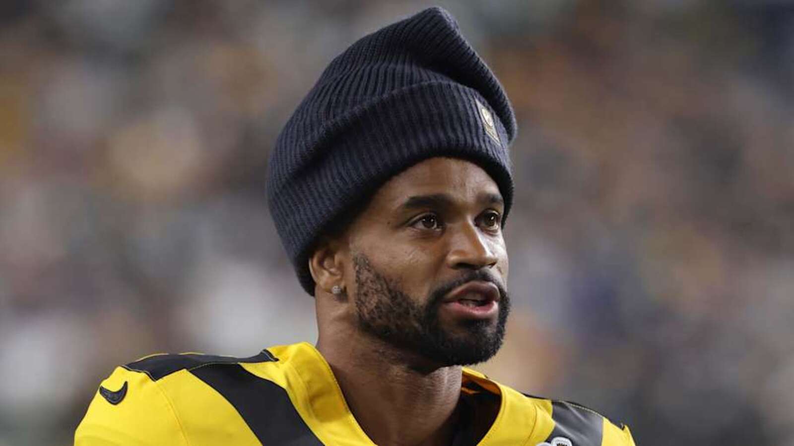 Darius Slay explains shocking decision to snub Bills, consider ...