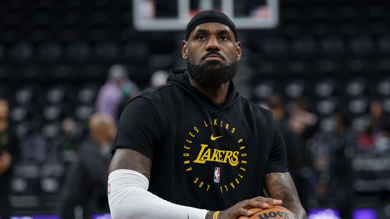 LeBron James And Stephen Curry Didn’t Like Each Other During Cavaliers ...
