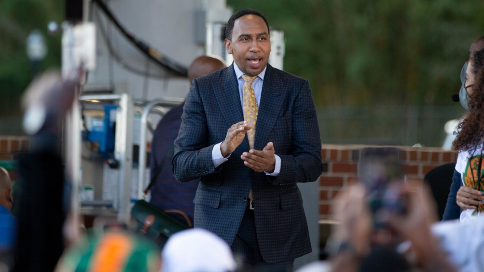 Stephen A. Smith Isn't Scared Of Fighting LeBron James: 'I Like My Odds ...