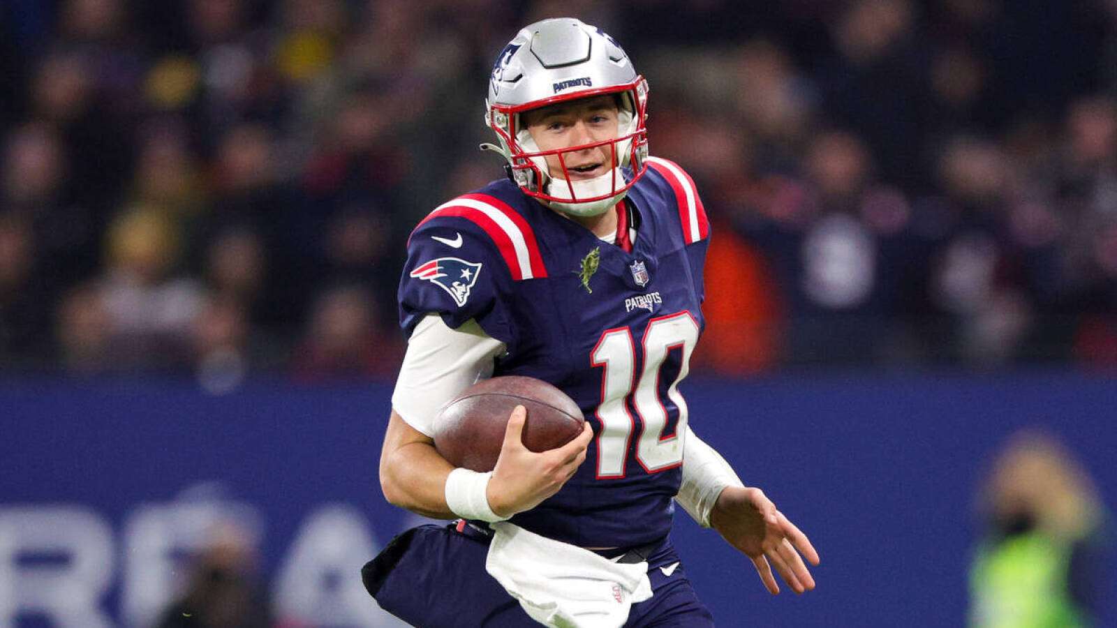 Former NFL coach, player rip Patriots' Mac Jones | Yardbarker