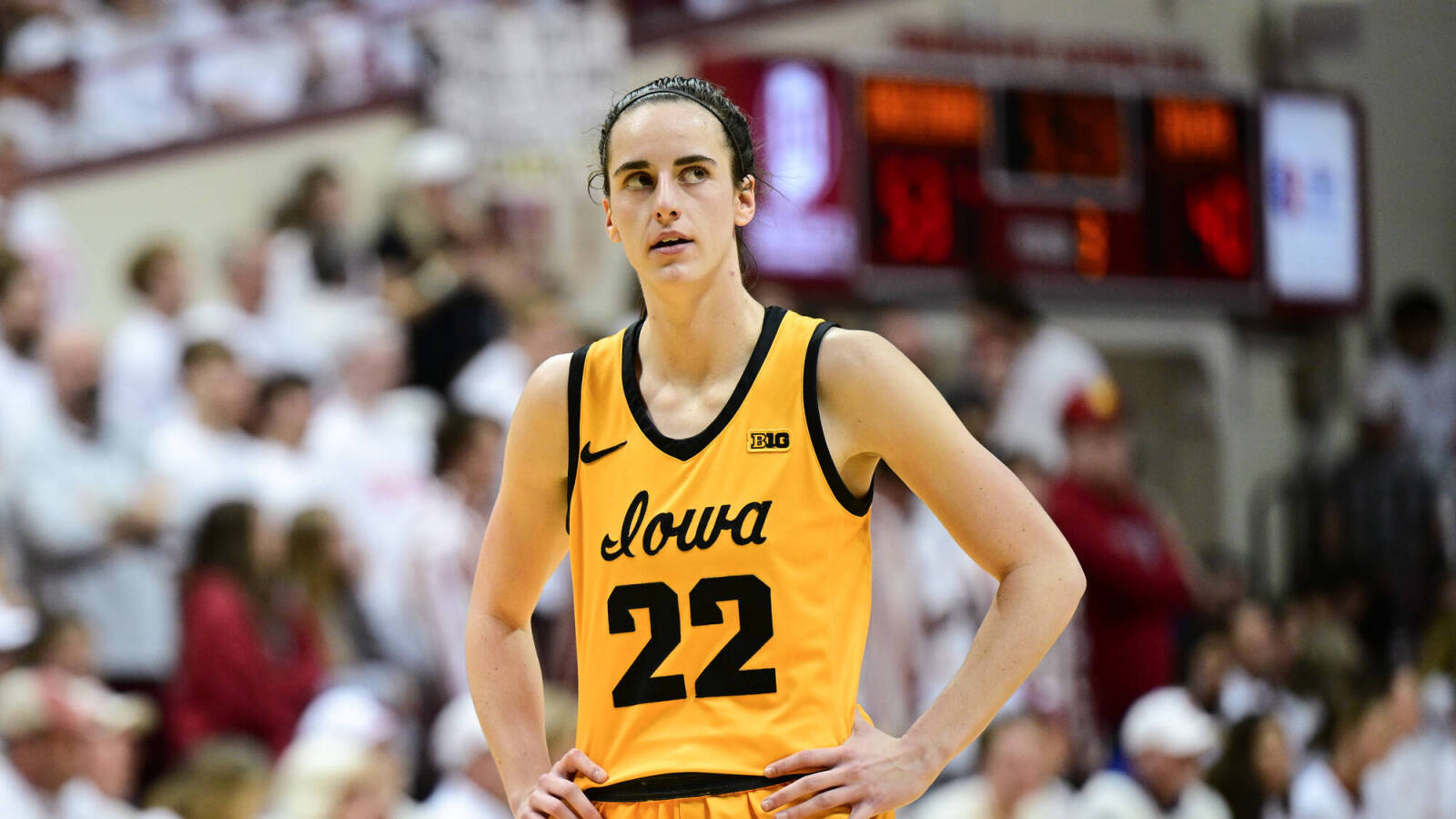 Iowa's Caitlin Clark sets records off the court, too | Yardbarker