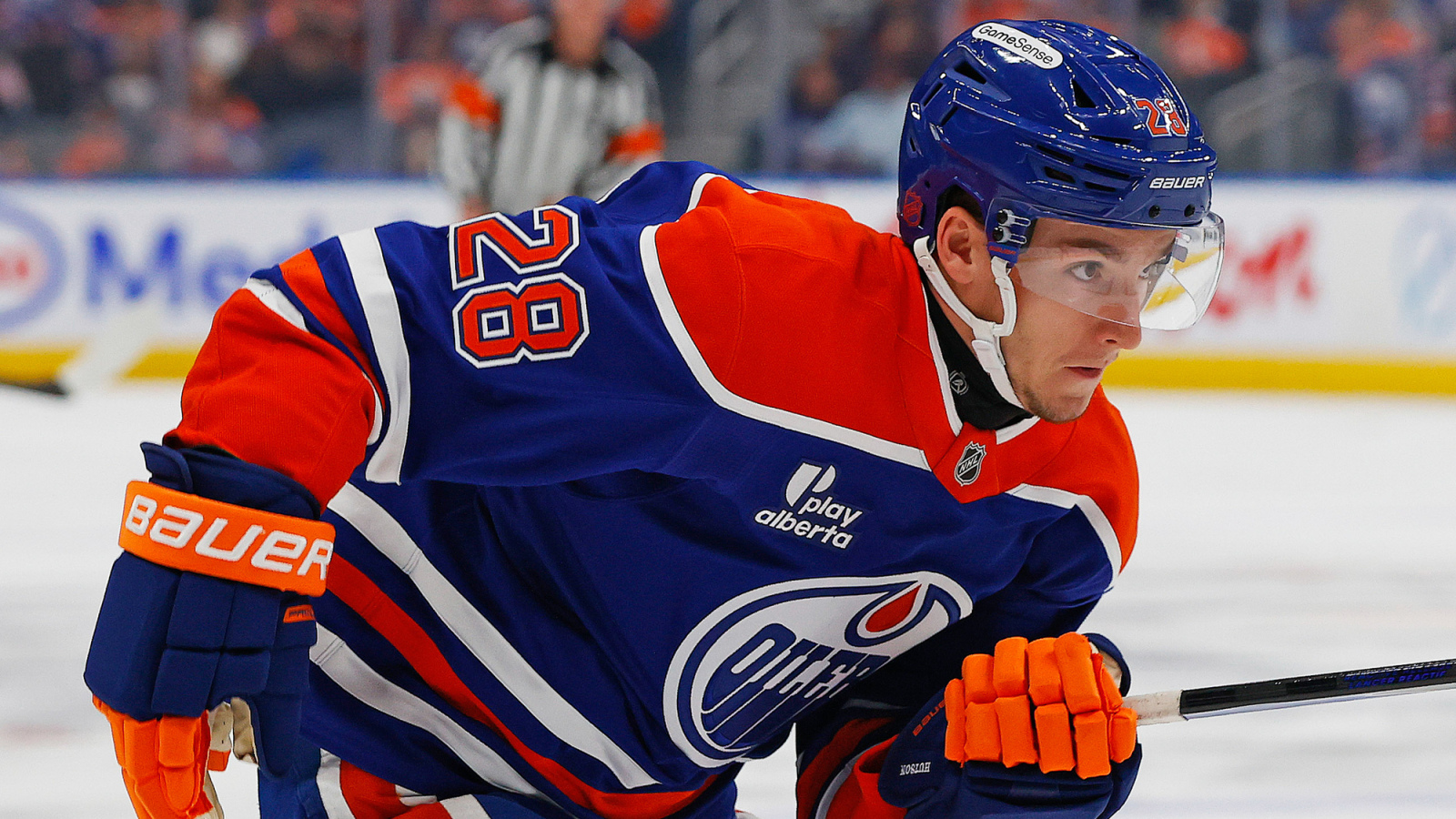 Oilers Call Up Hutson and Howard From AHL as Trade Rumors Swirl ...