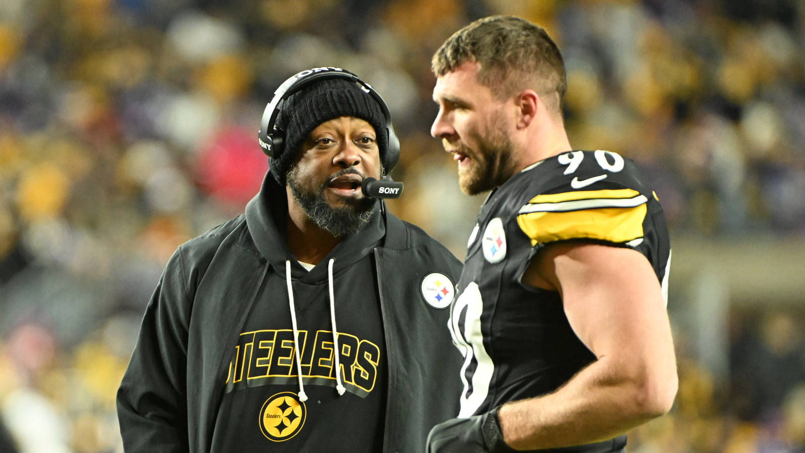 AFC Notes: Shedeur Sanders, T.J. Watt, Bengals, Browns, Steelers ...