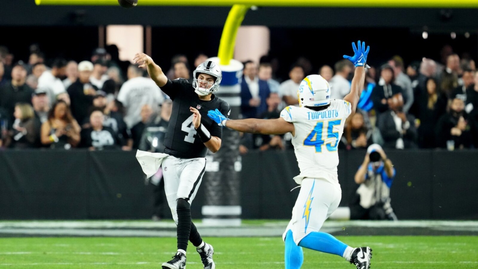 Two Bolts Make PFWA All-Rookie Team | Yardbarker