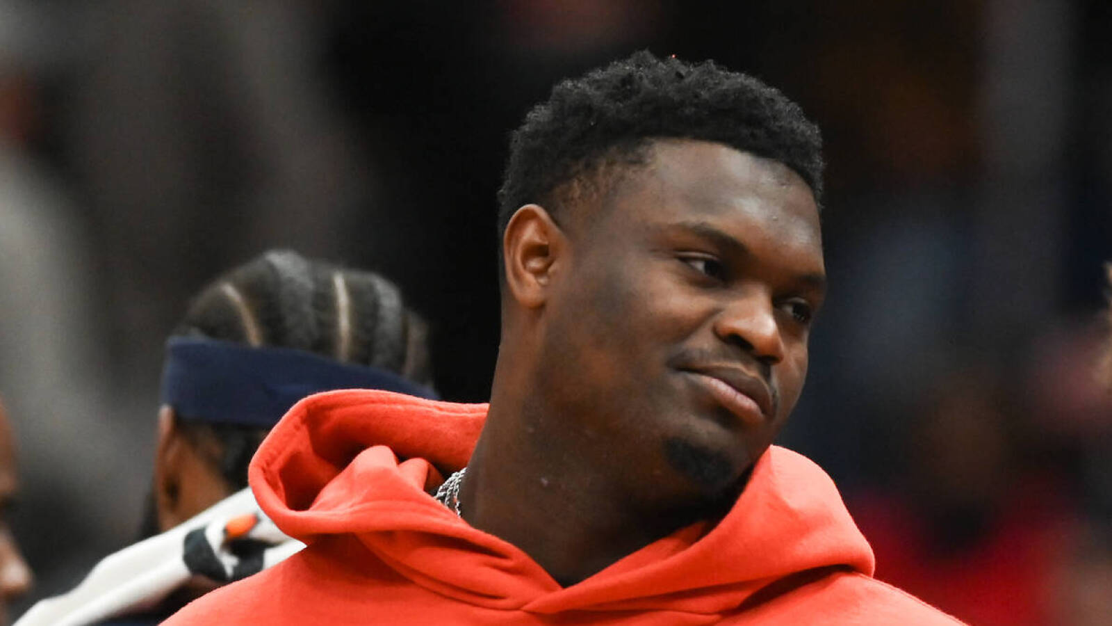 Pelicans star Zion Williamson shows off new look | Yardbarker