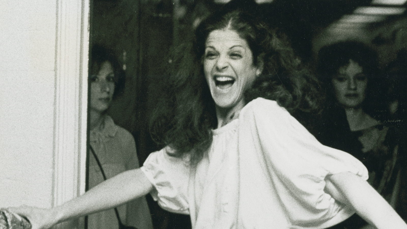 The enduring, influential goofball glory of Gilda Radner | Yardbarker