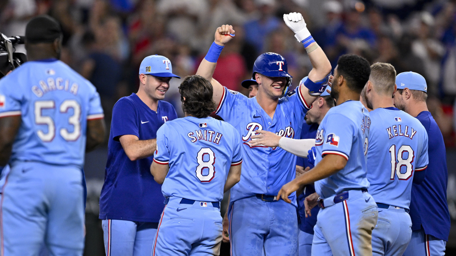 Watch: Rangers' incredible rally sparks comeback vs. Twins | Yardbarker