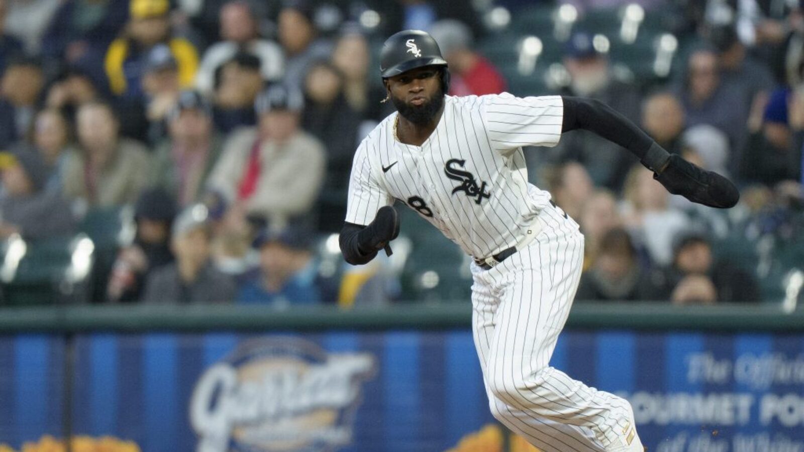 Which Team Should Roll the Dice on Luis Robert Jr.? | Yardbarker