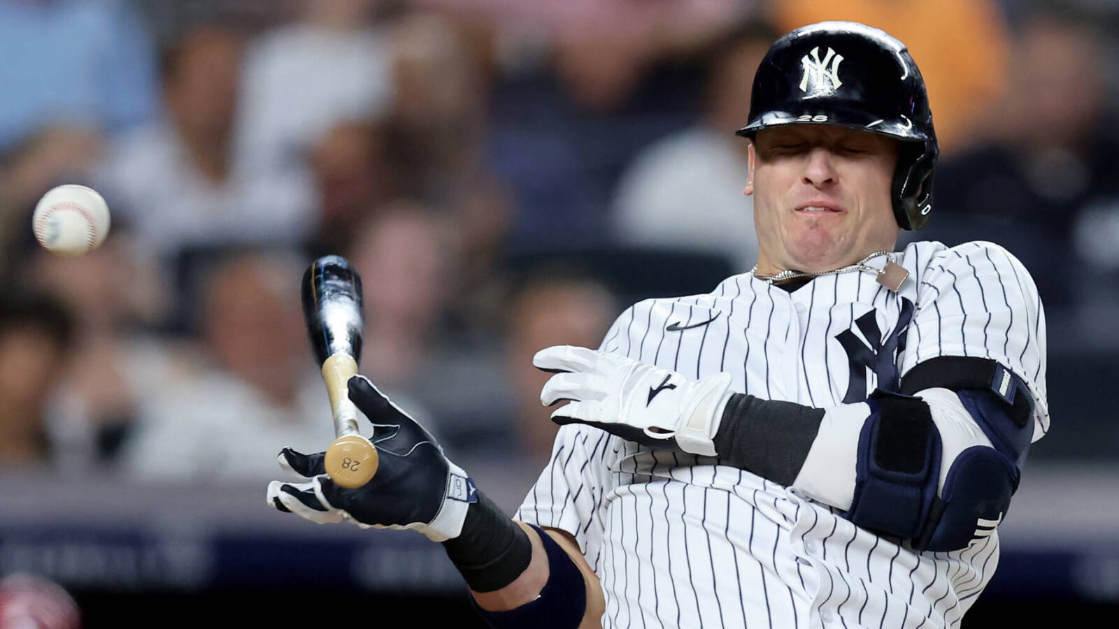 Josh Donaldson exits after getting hit in hand by fastball | Yardbarker