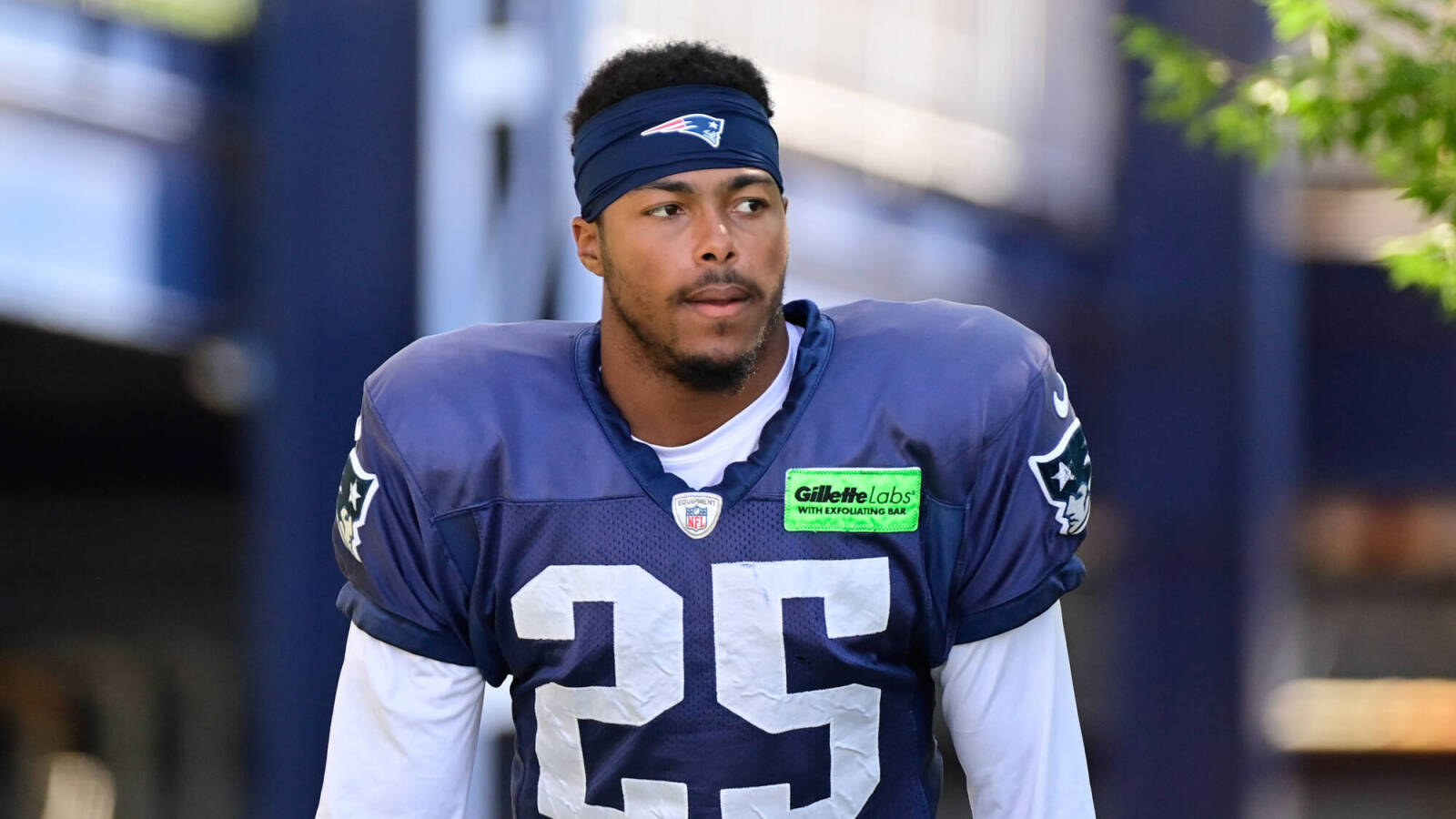 Patriots CB discusses going from Bill Belichick to Jerod Mayo | Yardbarker