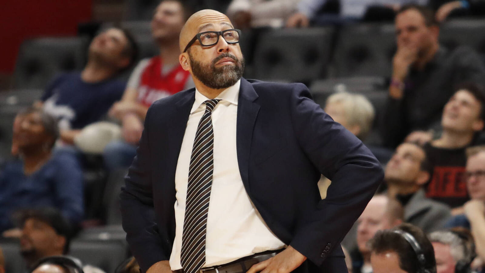 Mike Budenholzer to retain high-profile Suns assistant | Yardbarker