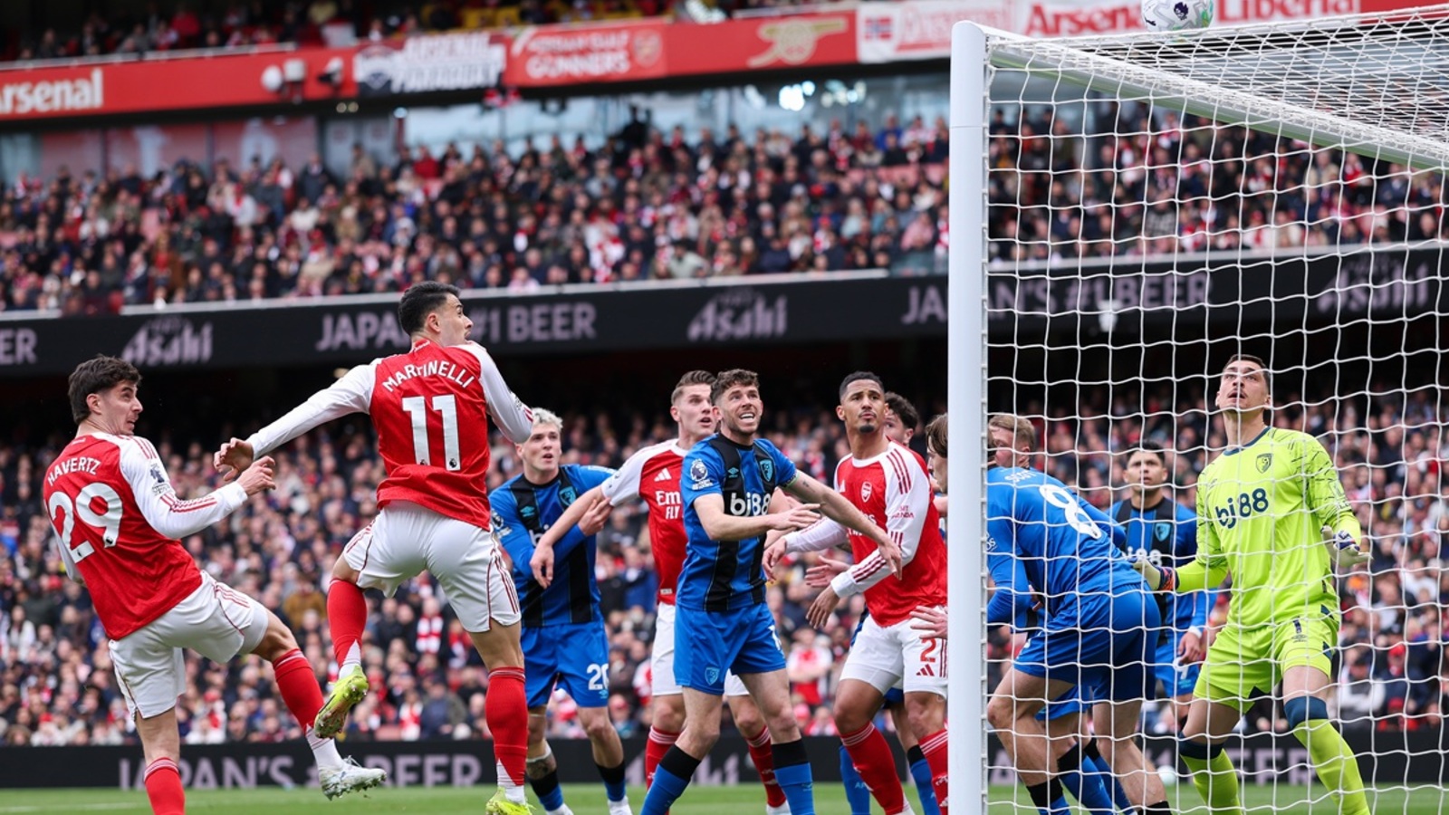 Bournemouth star reveals how Arsenal fans helped them beat Gunners ...