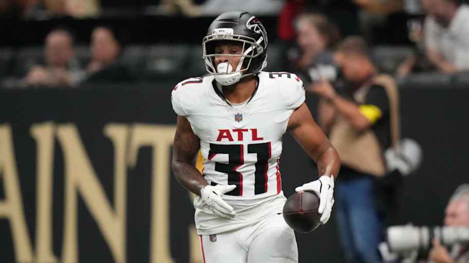 Falcons Safety Named to PFF Rookie Team, Edge Rusher Snubbed | Yardbarker