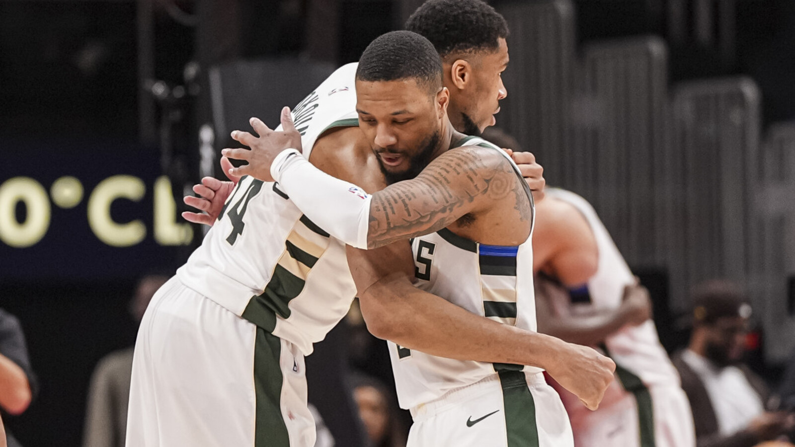 Bucks Make Big Announcement on Tuesday | Yardbarker