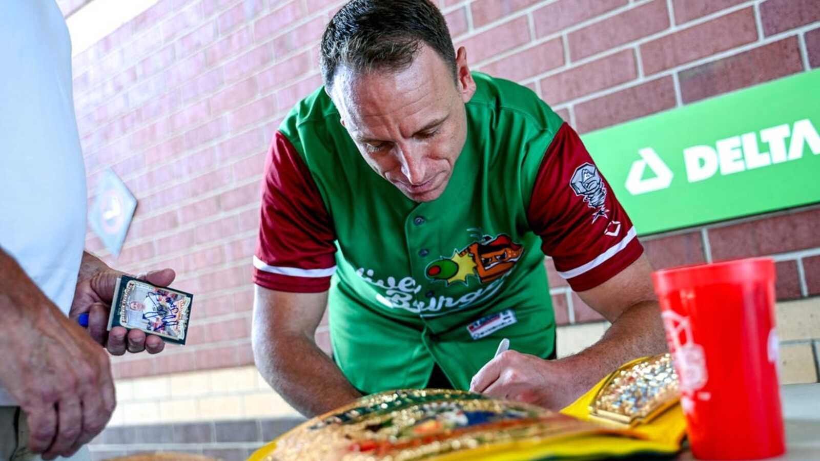 Joey Chestnut banned from hot dog eating contest over sponsor conflict ...