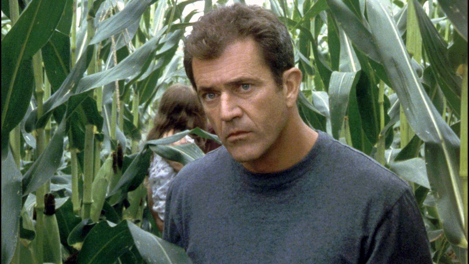 20 facts you might not know about 'Signs' | Yardbarker