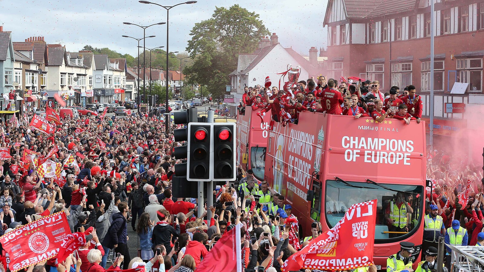 Liverpool FC confirm victory parade details as Reds fans set to make up ...