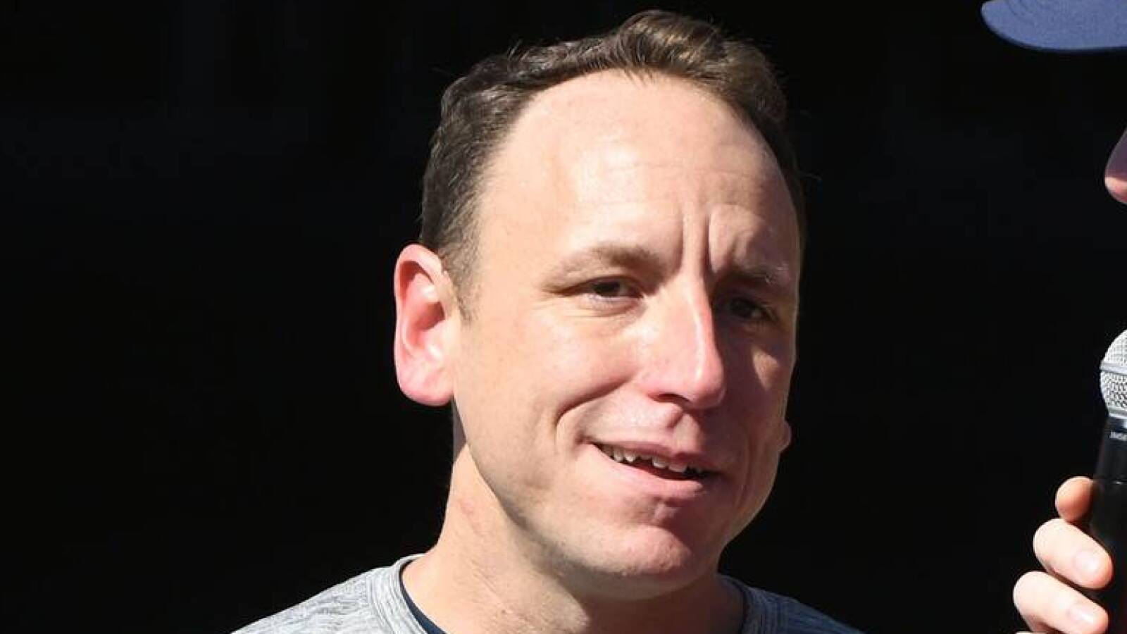 Joey Chestnut Banned From Nathan’s Hot Dog Eating Contest | Yardbarker