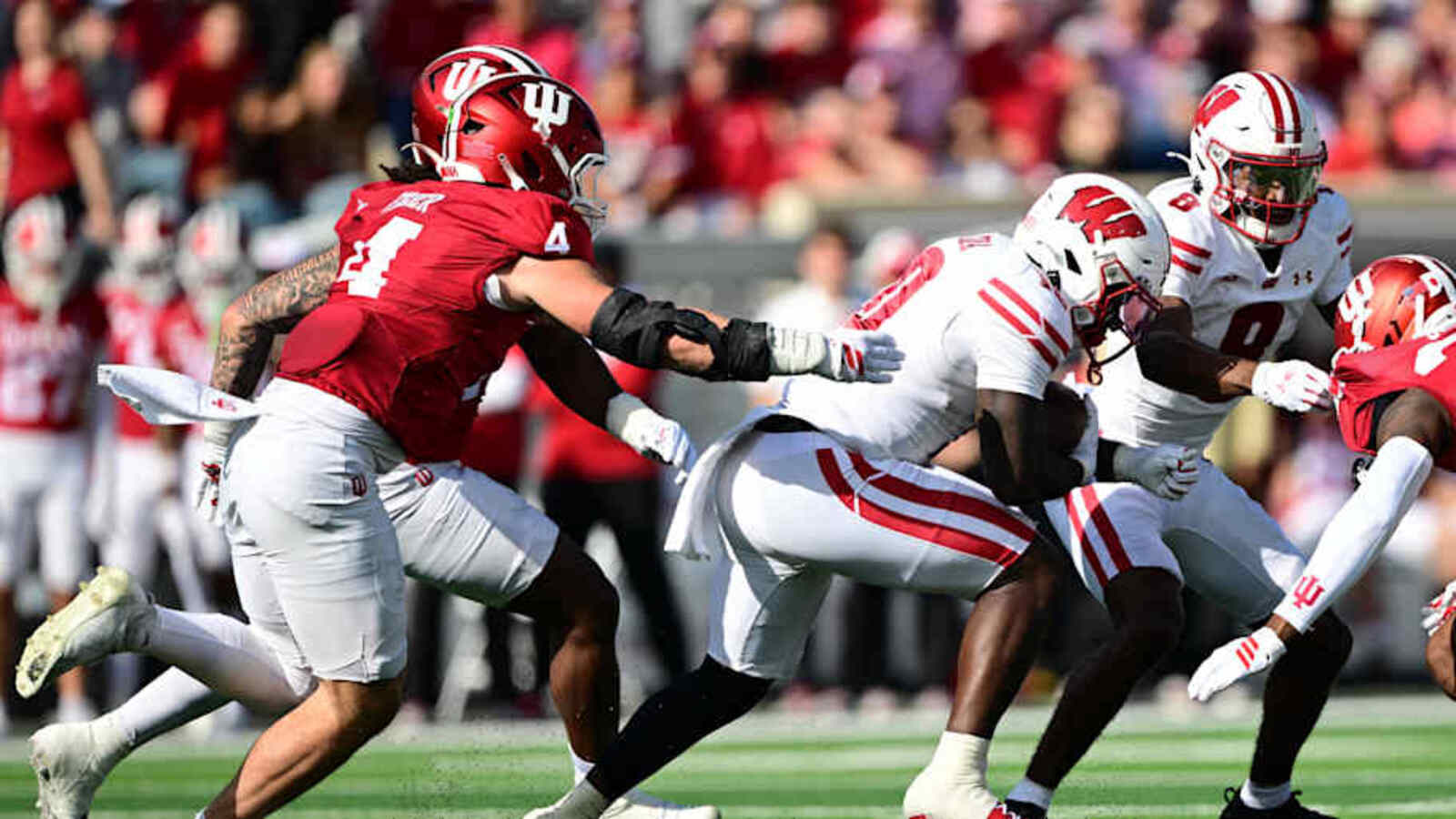 Wisconsin Badgers to be without key offensive starter against No. 21 ...