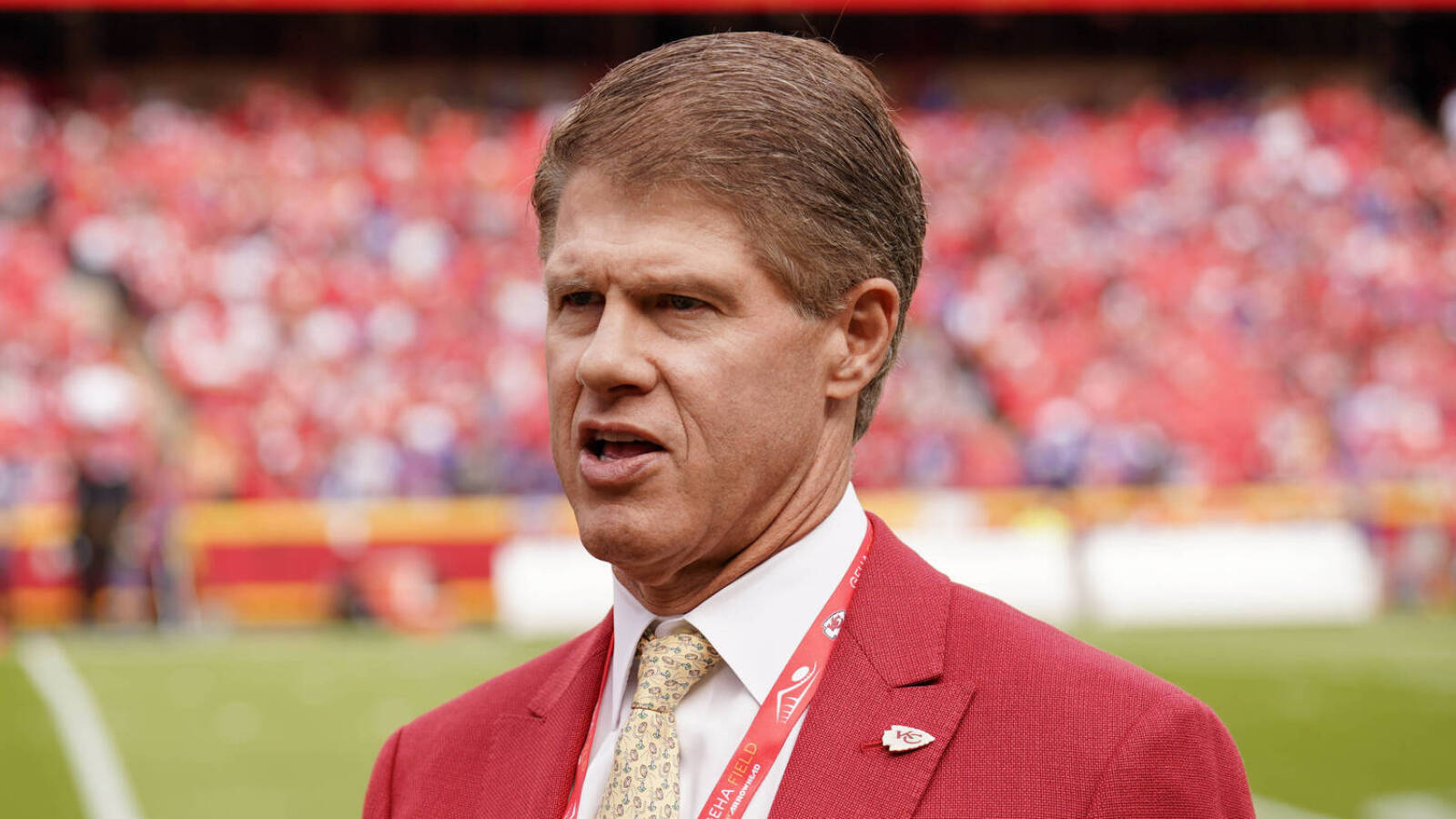 Chiefs owner speaks out against neutral-site conference title games ...