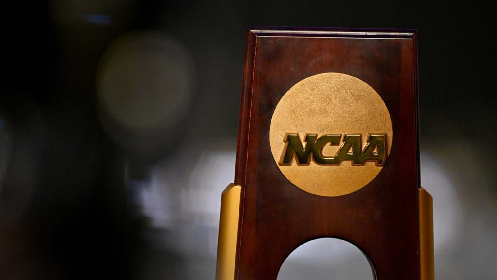House v. NCAA settlement approved, paving way for revenue sharing ...
