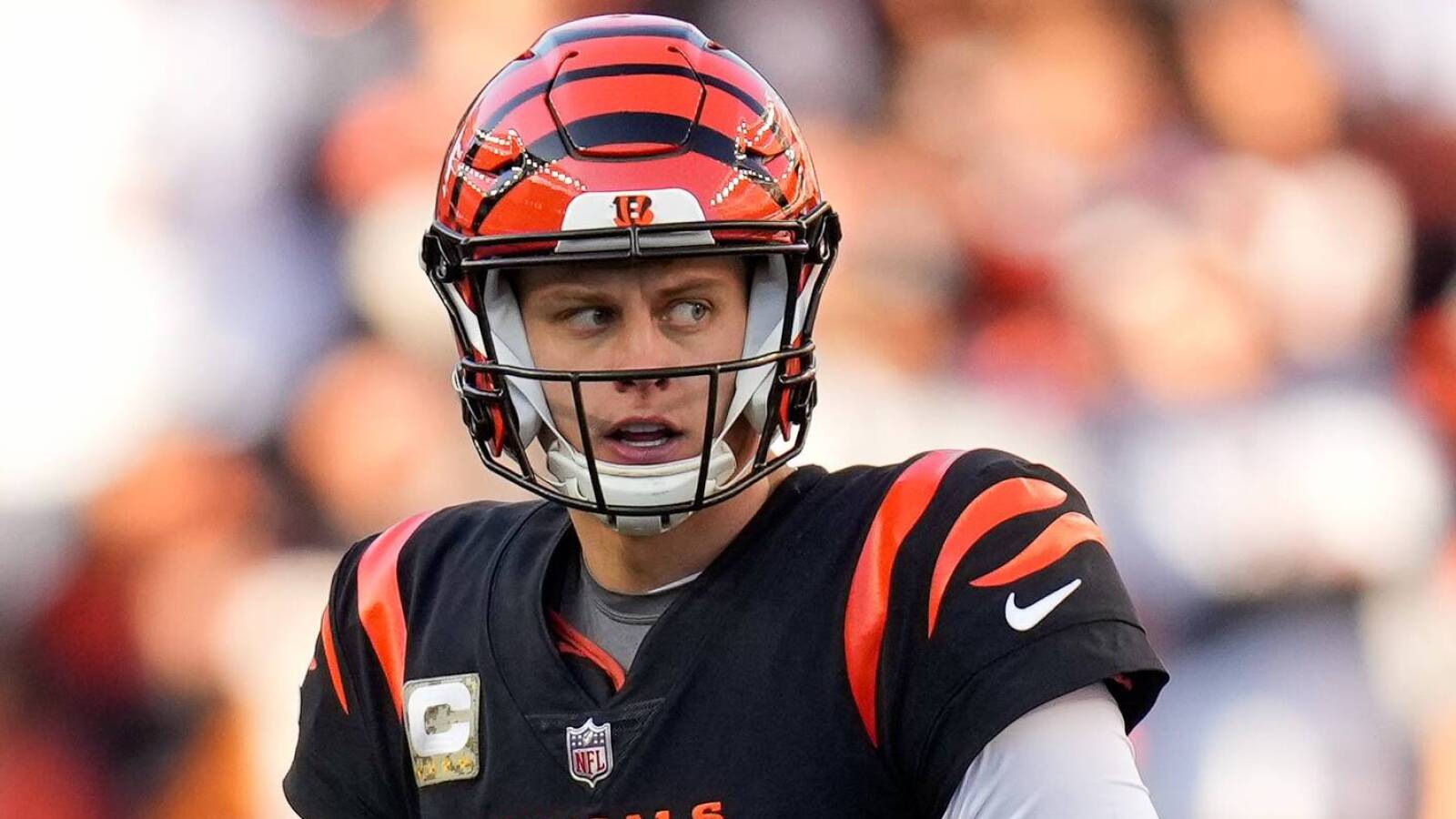 Watch: Joe Burrow shows frustration after suffering wrist injury ...