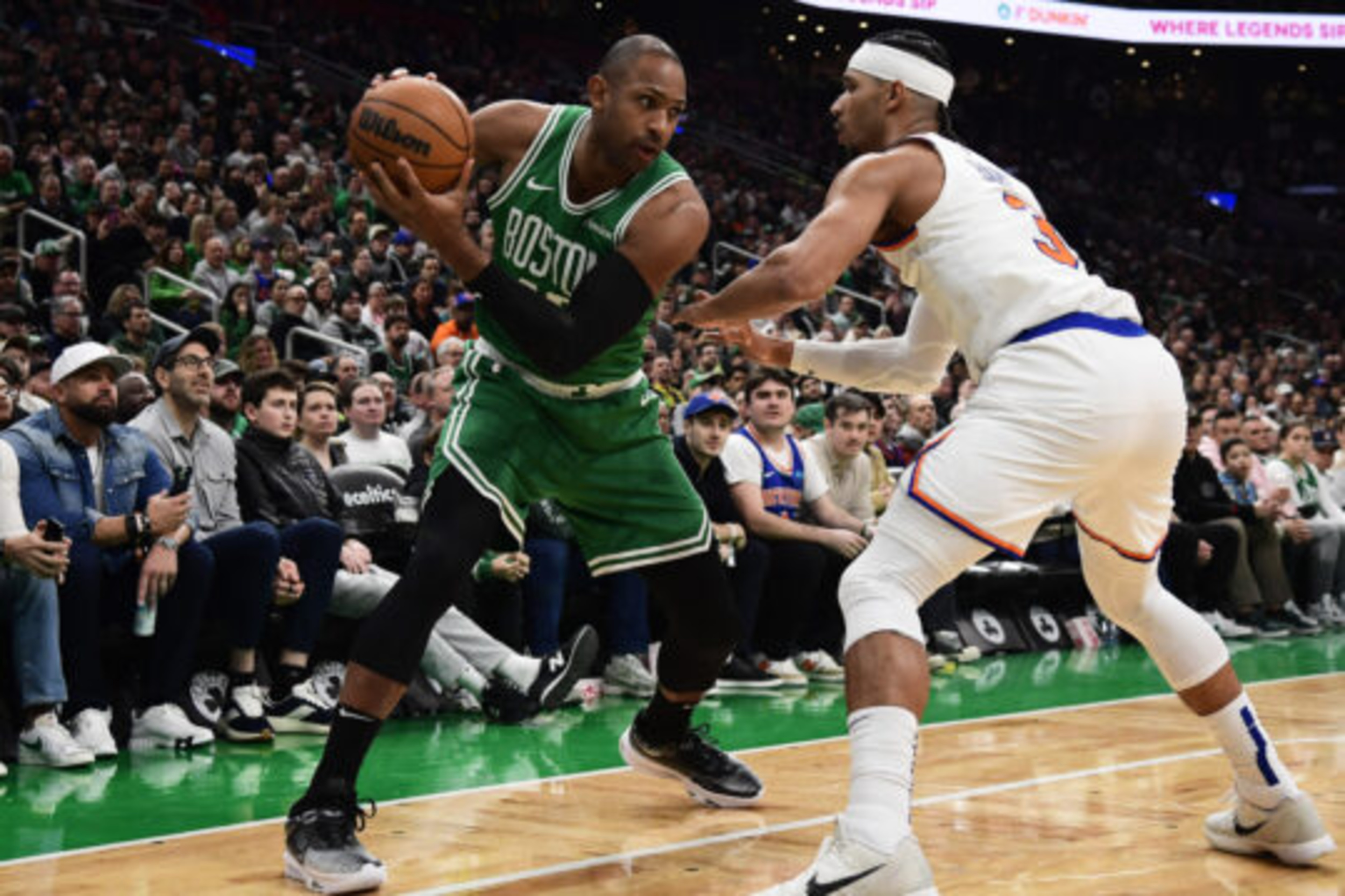 Knicks star forward slapped with $2K fine for egregious flop | Yardbarker