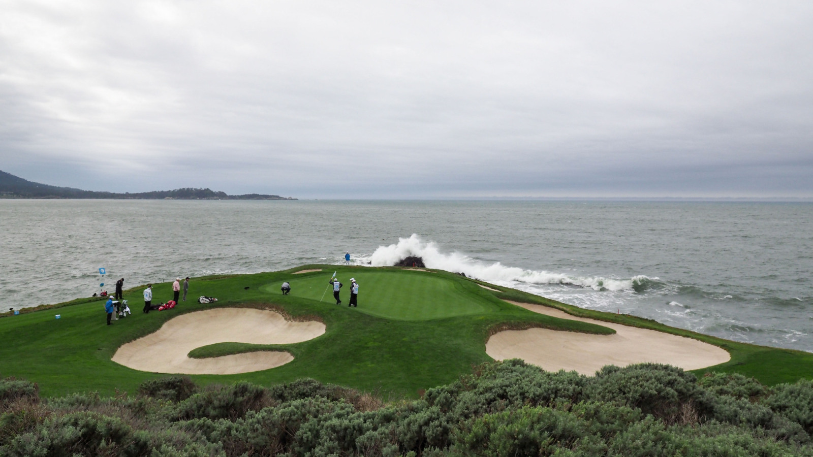 Why Pebble Beach Is One Of The Best Golf Courses In America | Yardbarker