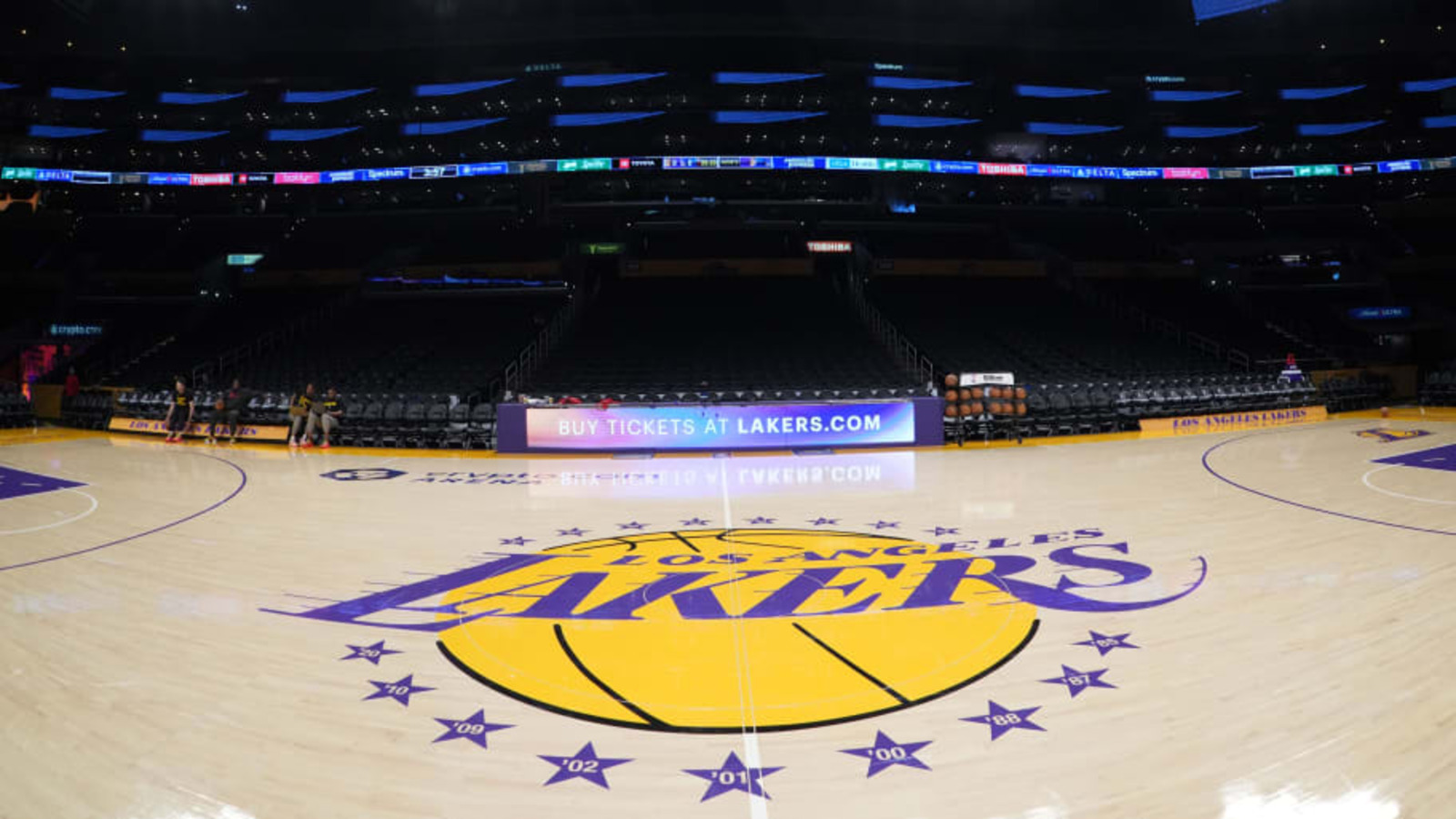 Los Angeles Lakers Reportedly Interested In Elite 3-Point Shooter ...