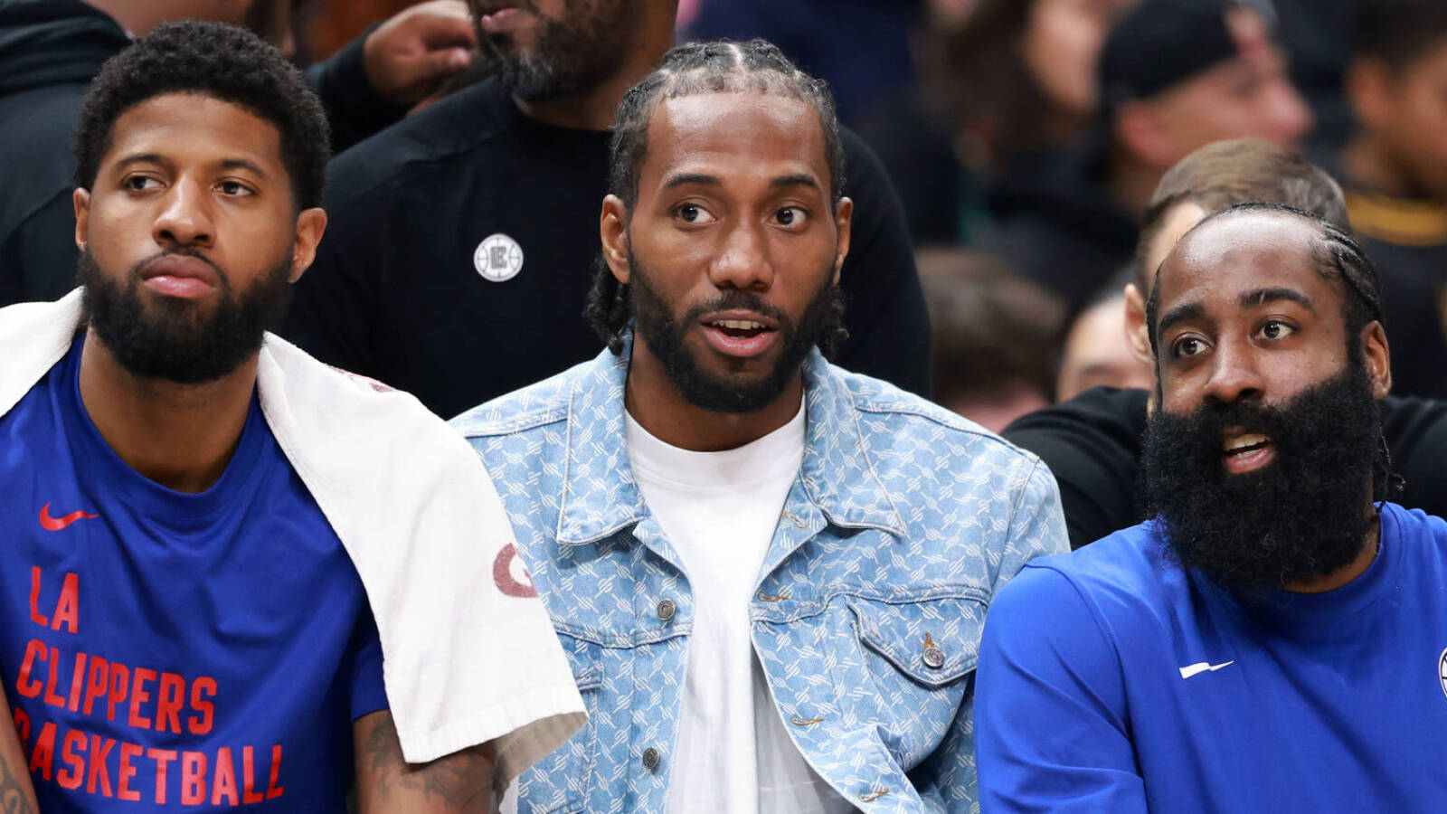 Exec: Clippers want to keep core intact | Yardbarker