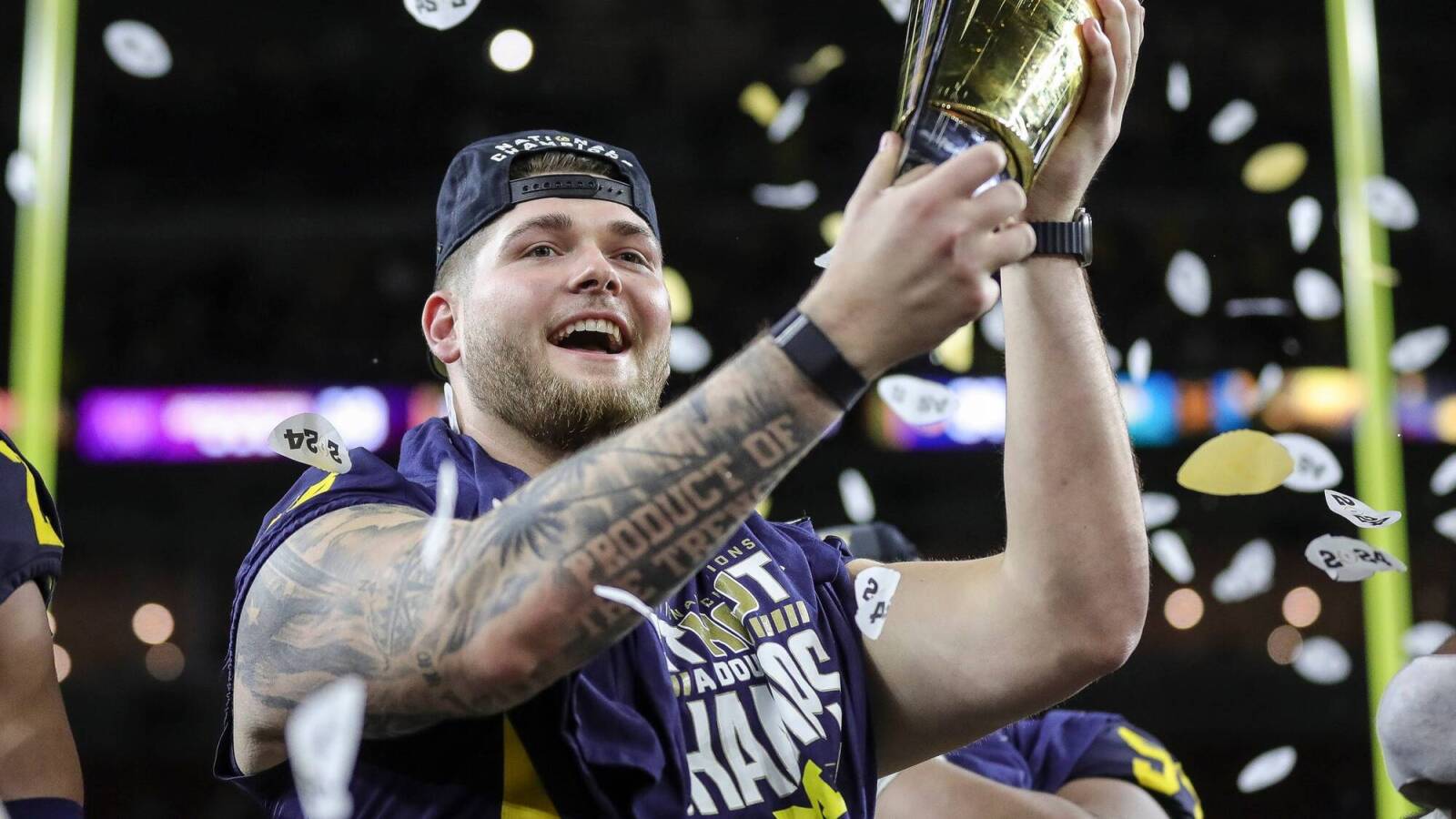 Michigan offensive lineman Zak Zinter declares for 2024 NFL Draft ...