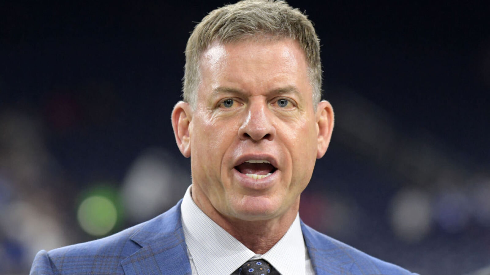 Troy Aikman Sends Message to Tom Brady Before Super Bowl 59 | Yardbarker