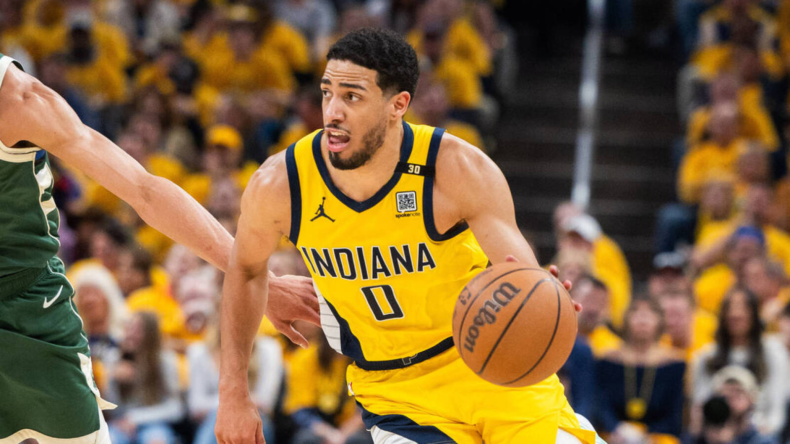 Tyrese Haliburton hits game-winner as Pacers outlast Bucks | Yardbarker