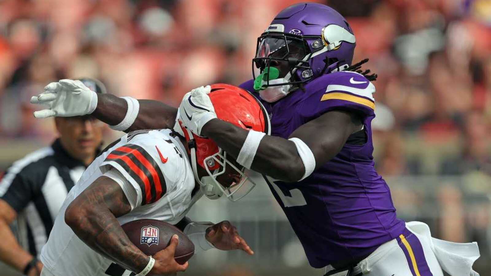 Vikings rookie fan favorite snags job from veteran in final depth chart ...