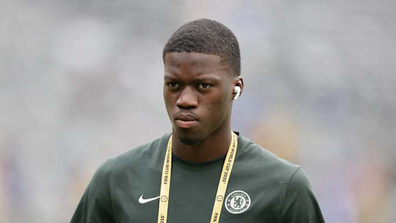 Liam Rosenior confirms his plan for Mamadou Sarr ahead of Chelsea's ...