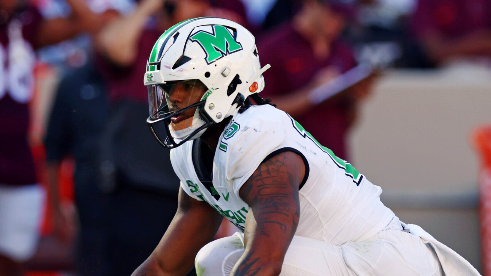 This edge-rusher means business heading into NFL Combine | Yardbarker