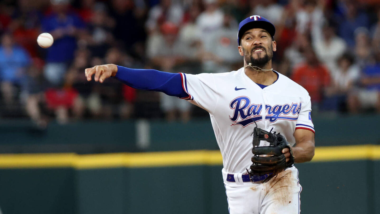 Watch: Rangers 2B Marcus Semien makes incredible diving stop, taking a ...