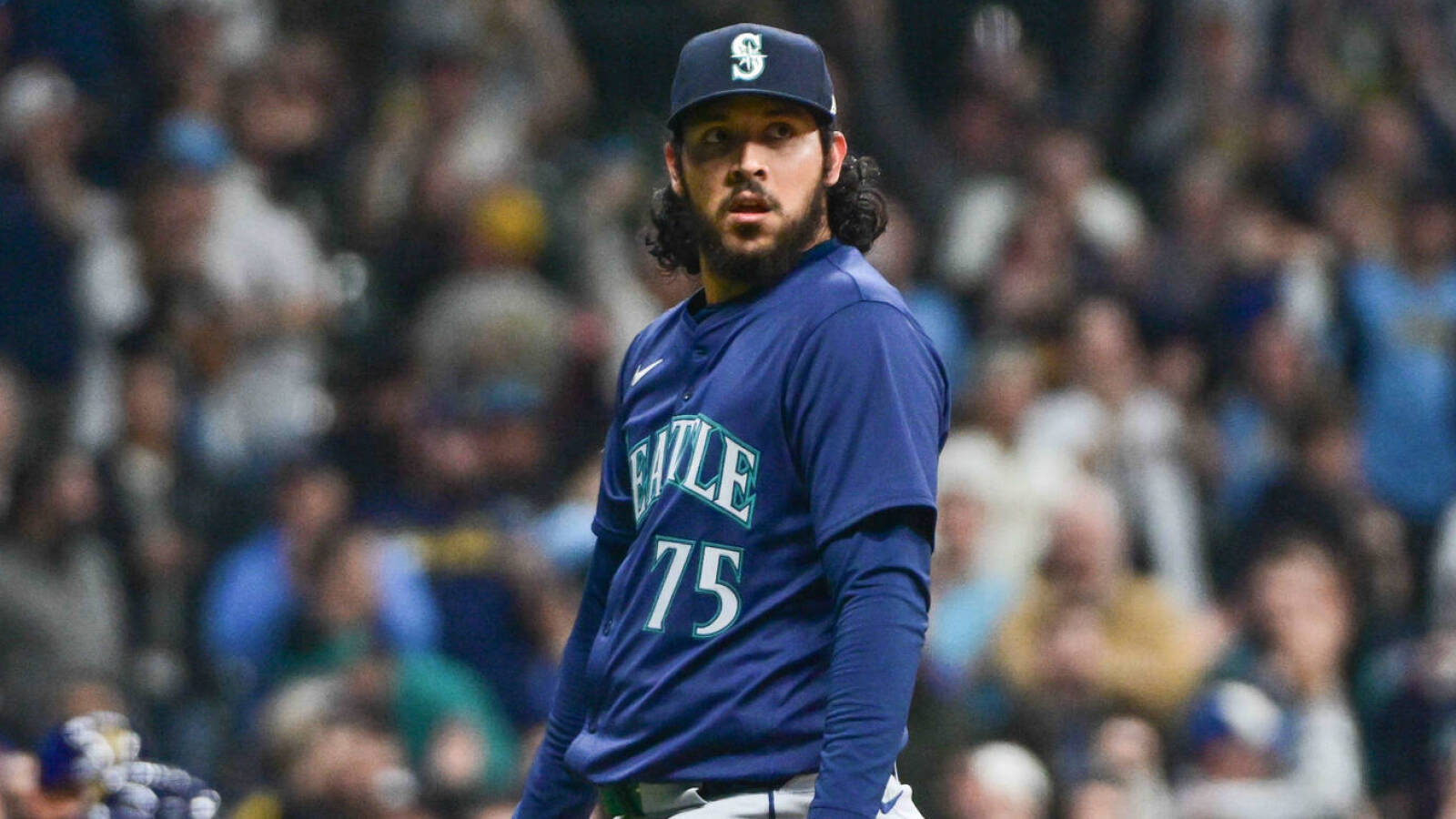 Mariners relief pitcher has brutal ninth inning to lose game | Yardbarker
