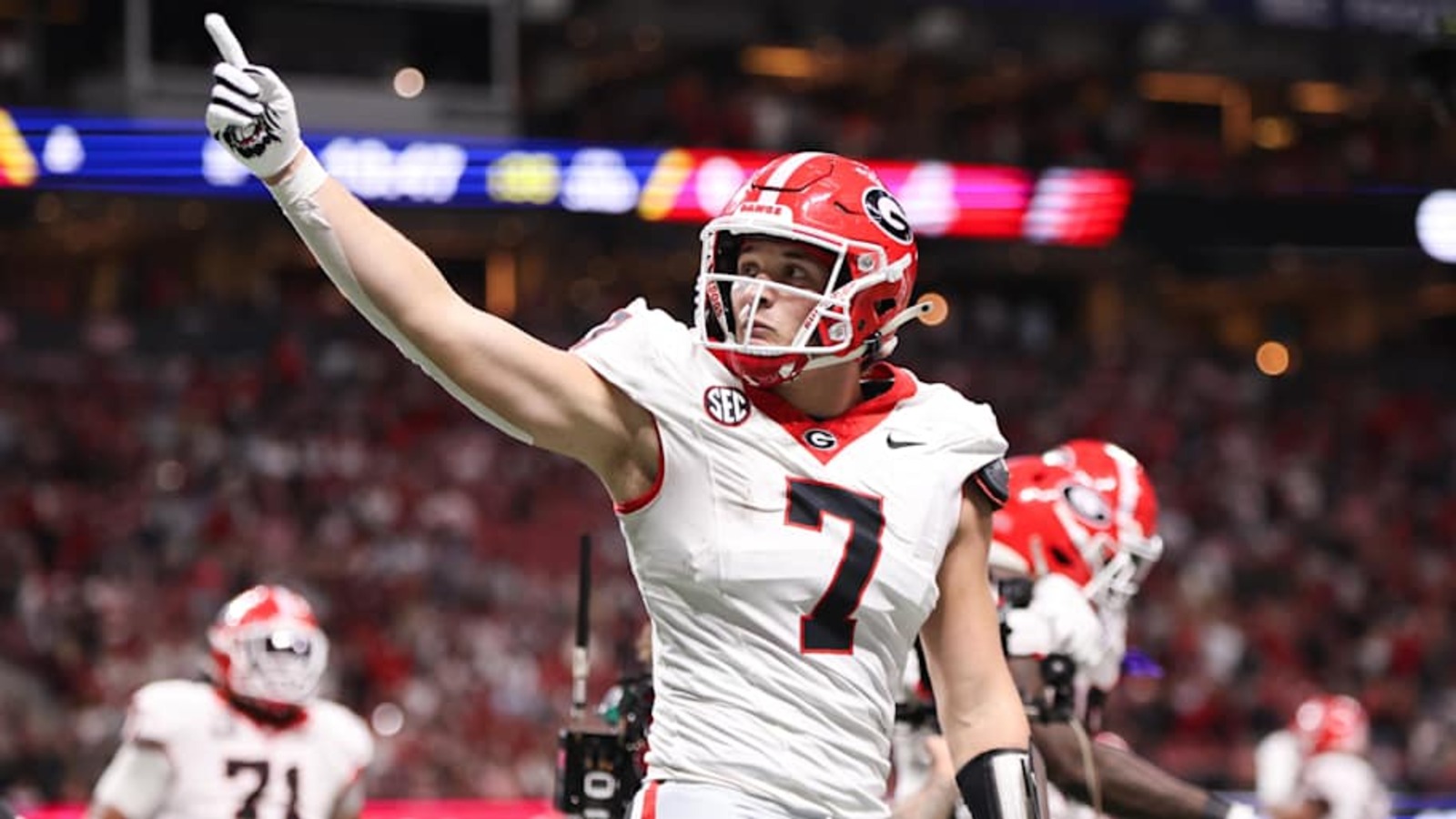 Georgia Bulldogs Tight End Lawson Luckie Officially Announces 2026 NFL ...