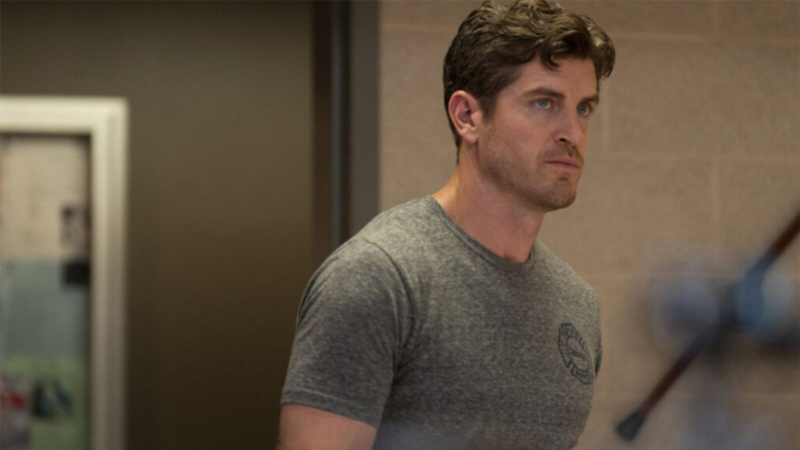 ‘Chicago Fire’s Jake Lockett on His Return: Carver & Violet Still Don’t ...